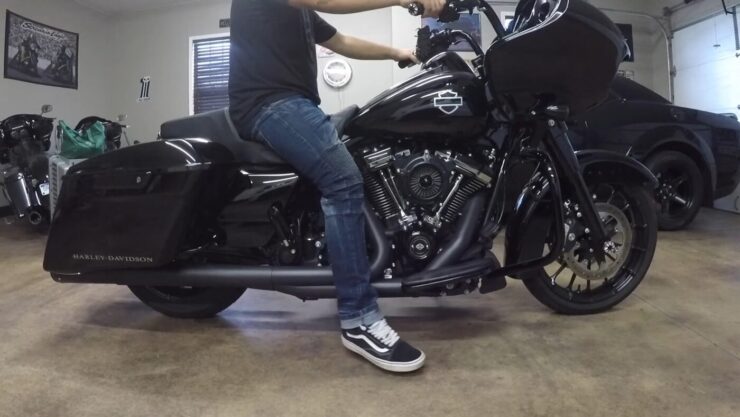 10 Best Harley Seat For Tall Riders 2024 (Review & Buyer's Guide)